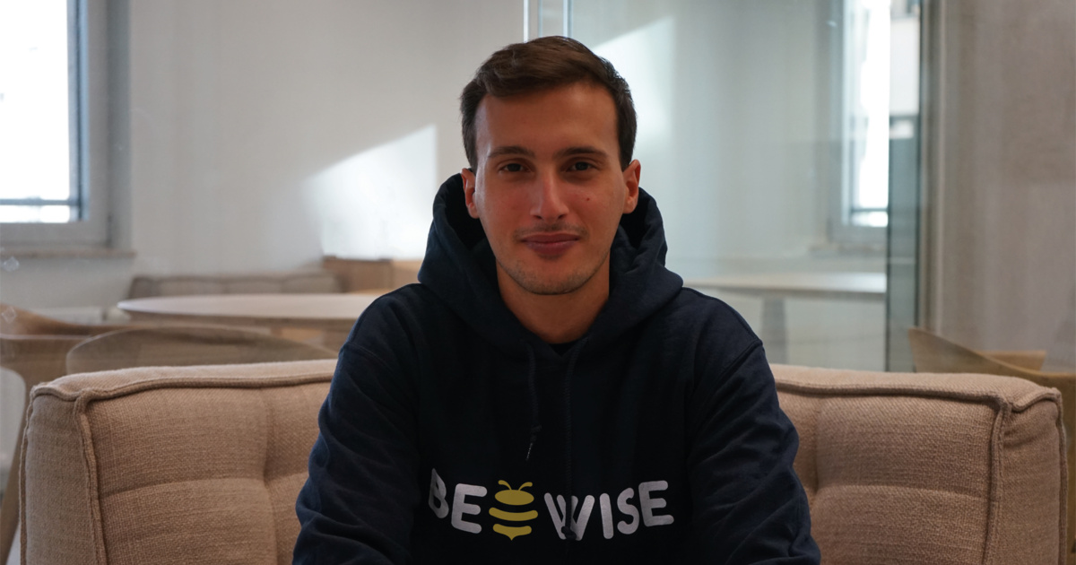 Meet The Beewisers Davide Portfolio Manager Beewise Eu